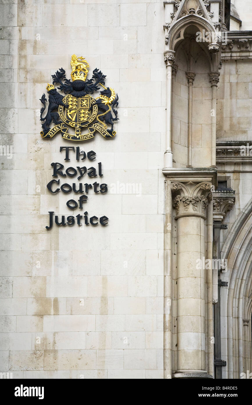 Supreme court london exterior hi-res stock photography and images - Alamy