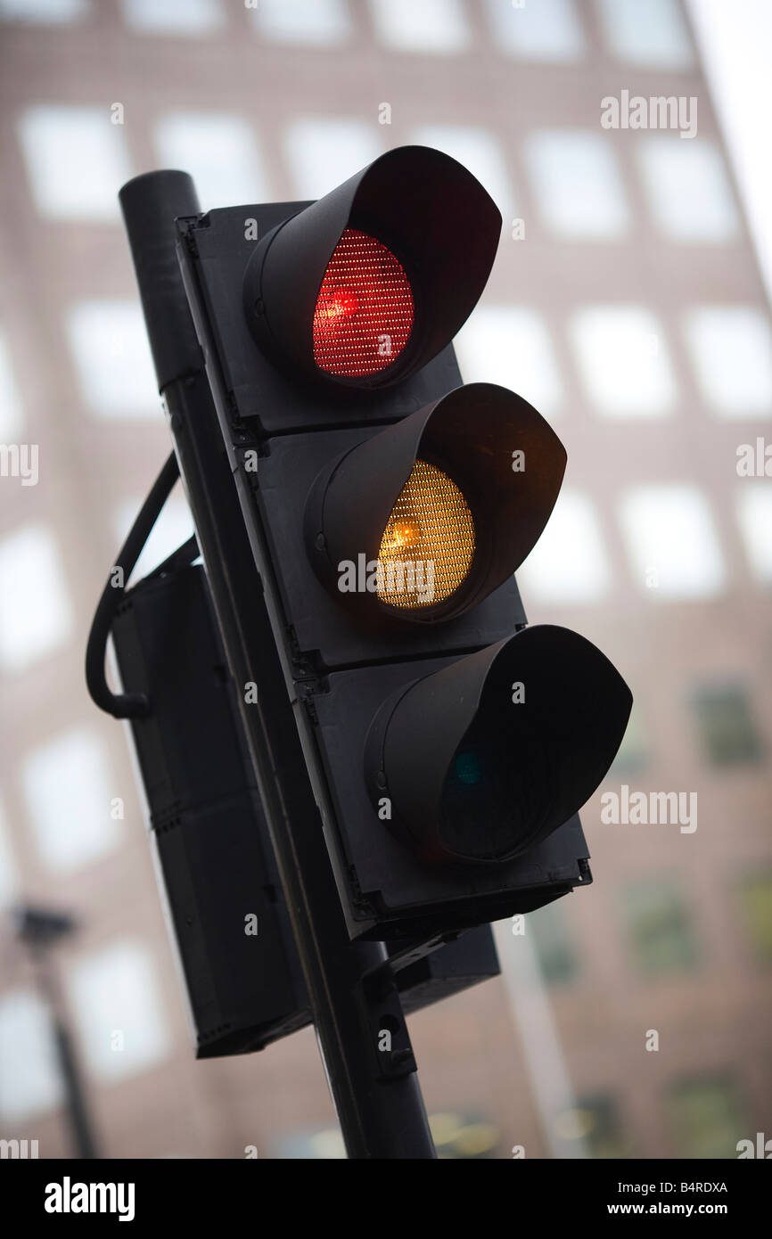 Amber arrow hi-res stock photography and images - Alamy