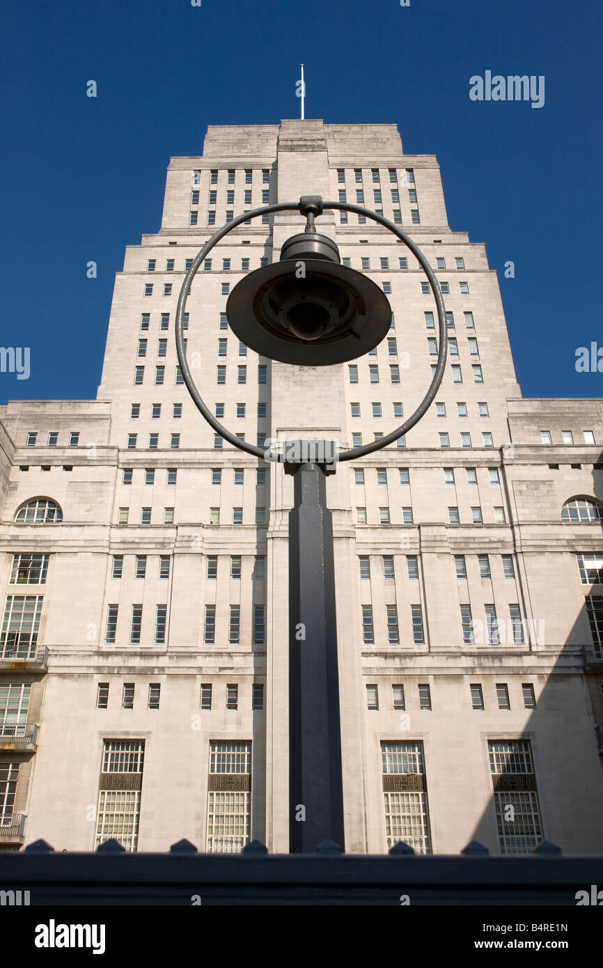 Senate House University of London Stock Photo - Alamy
