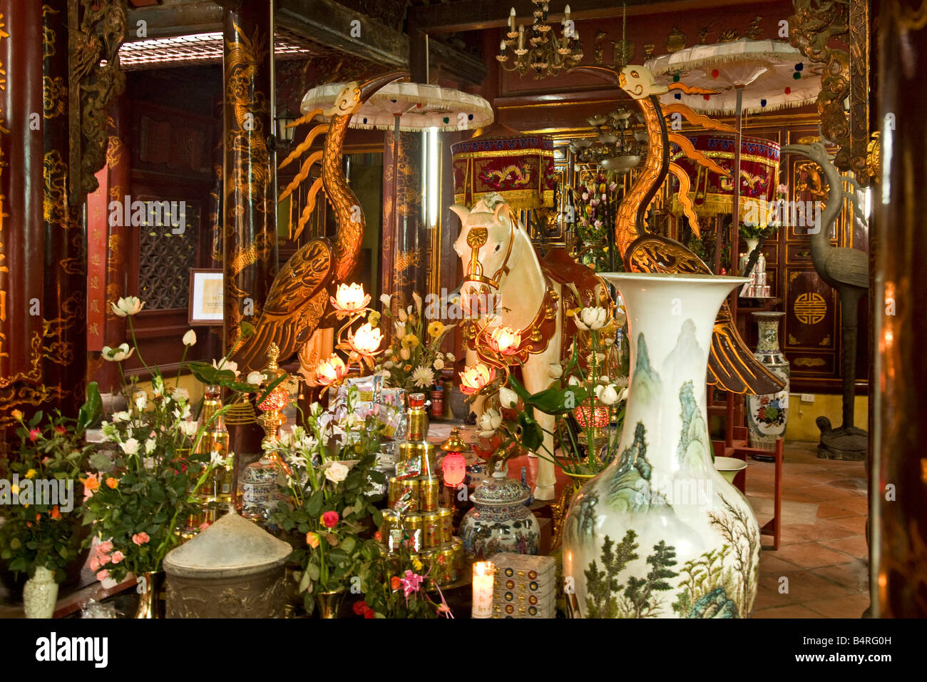 Bach Ma temple Hanoi Vietnam Stock Photo - Alamy