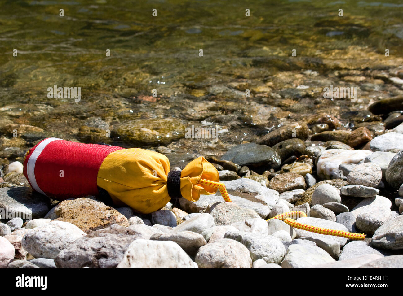 Rescue throw line hi-res stock photography and images - Alamy