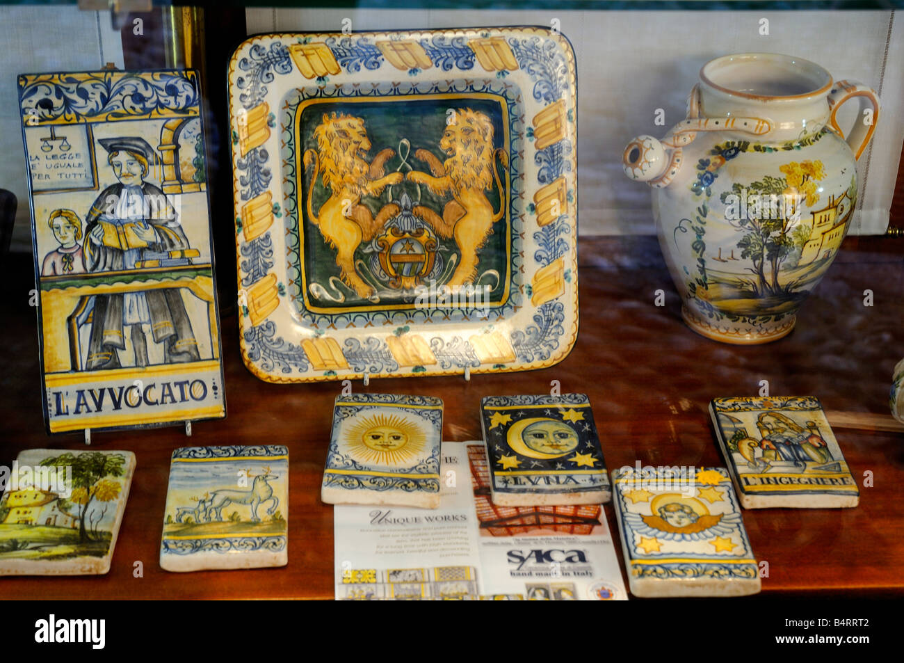 Bellagio Lake Como Shop High Resolution Stock Photography and Images ...