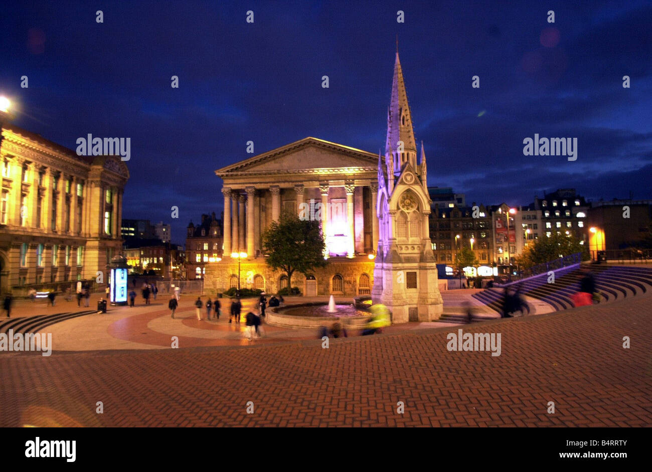 Birmingham town hall and night hi-res stock photography and images - Alamy
