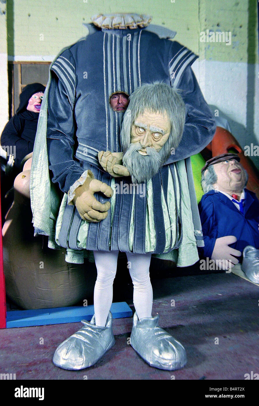 It's a knockout tv show hi-res stock photography and images - Alamy