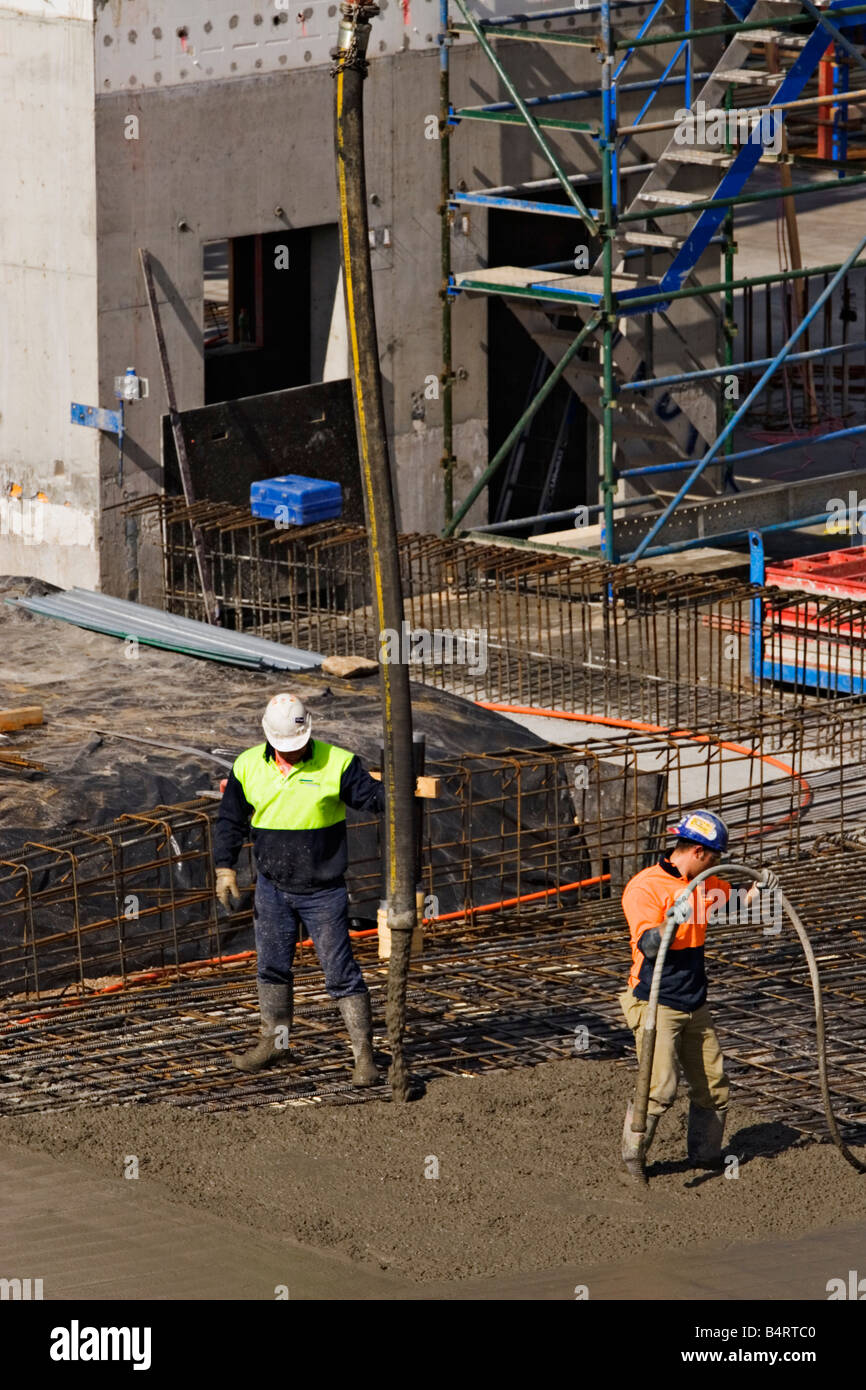 Construction / Construction Workers at work on a Building Site ...