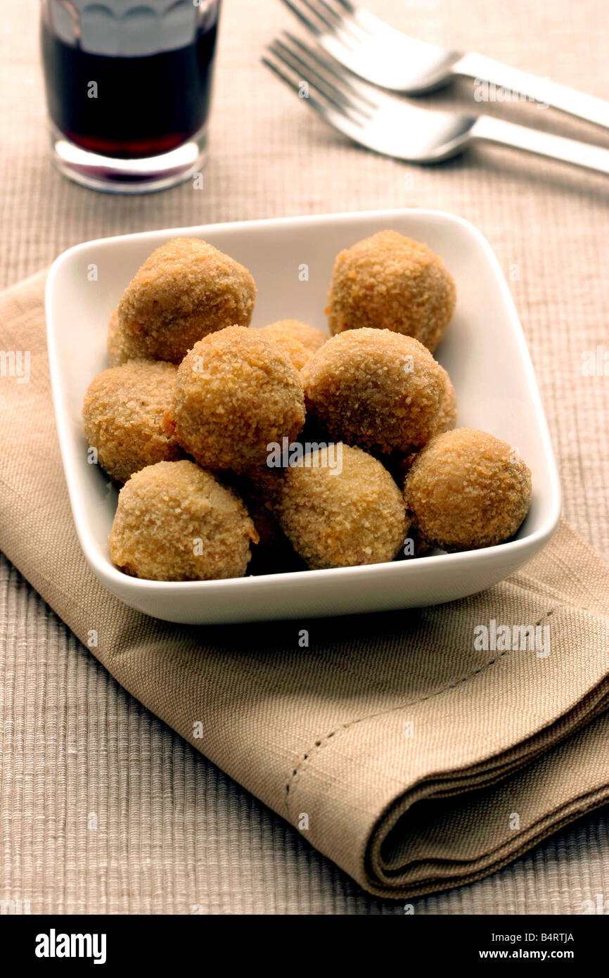 Olive ascolane hi-res stock photography and images - Alamy