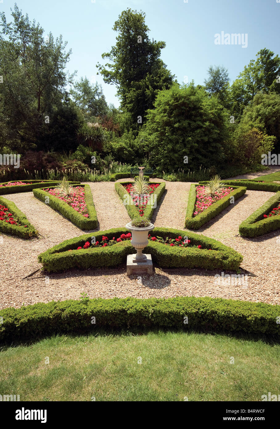 Highcliffe castle gardens hi-res stock photography and images - Alamy