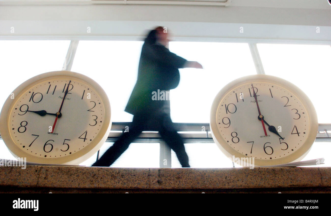 Office Hours Nine to Five 10th May 2005 Stock Photo - Alamy