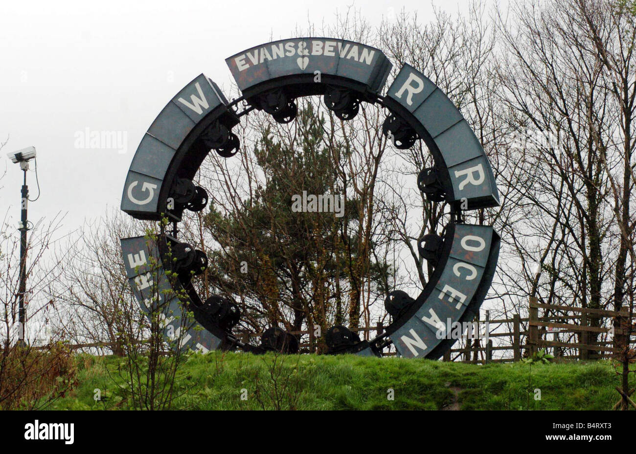 Evans Bevan sculpture in Maesycwmmer 18th April 2005 Stock Photo - Alamy