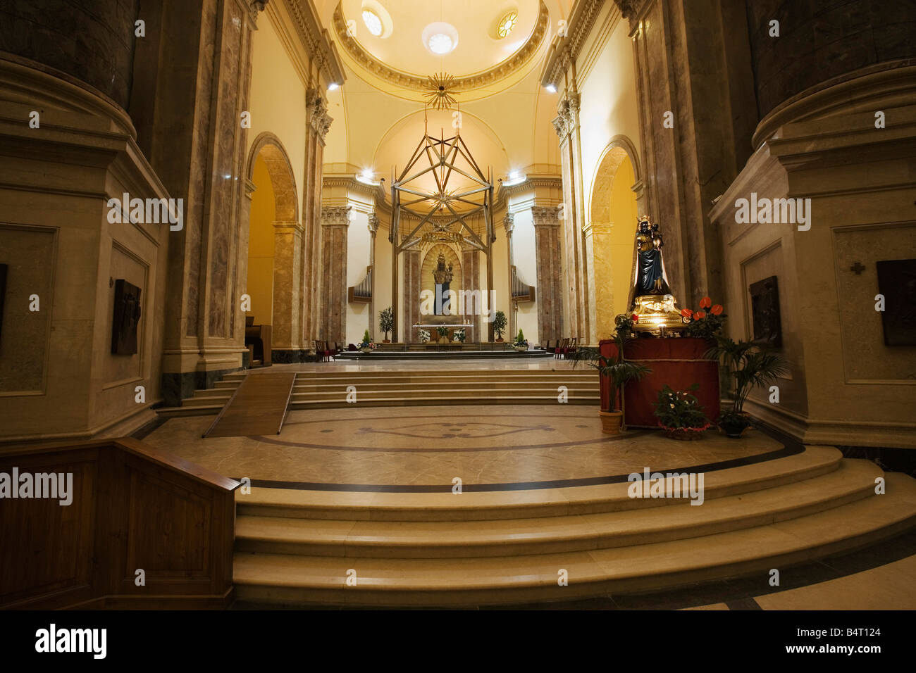 High altar with ciborium Basilica Superiore (Basilica Nuova) Sanctuary ...
