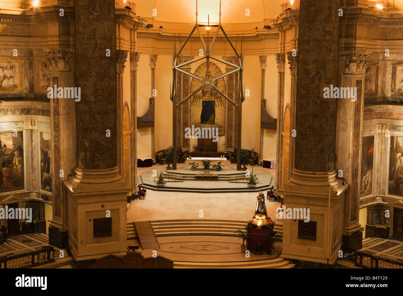 High altar with ciborium Basilica Superiore (Basilica Nuova) Sanctuary ...