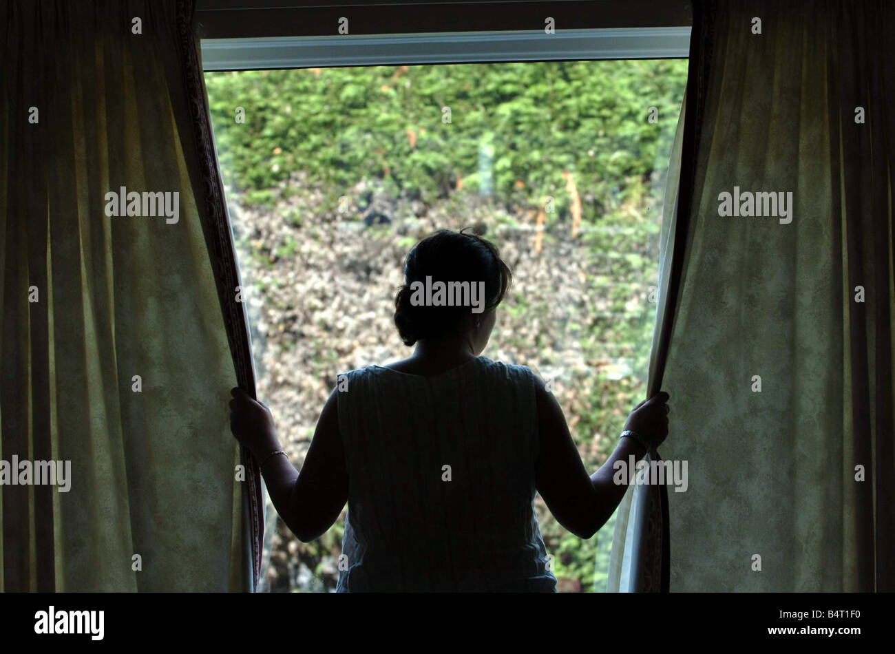 Nosey neighbour hi-res stock photography and images - Alamy