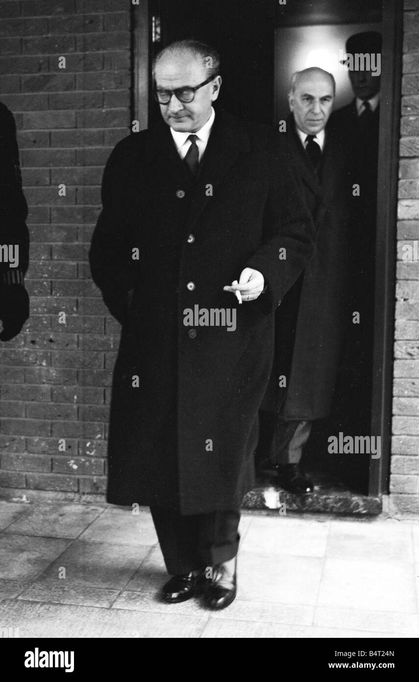 Guy mollet hi-res stock photography and images - Alamy