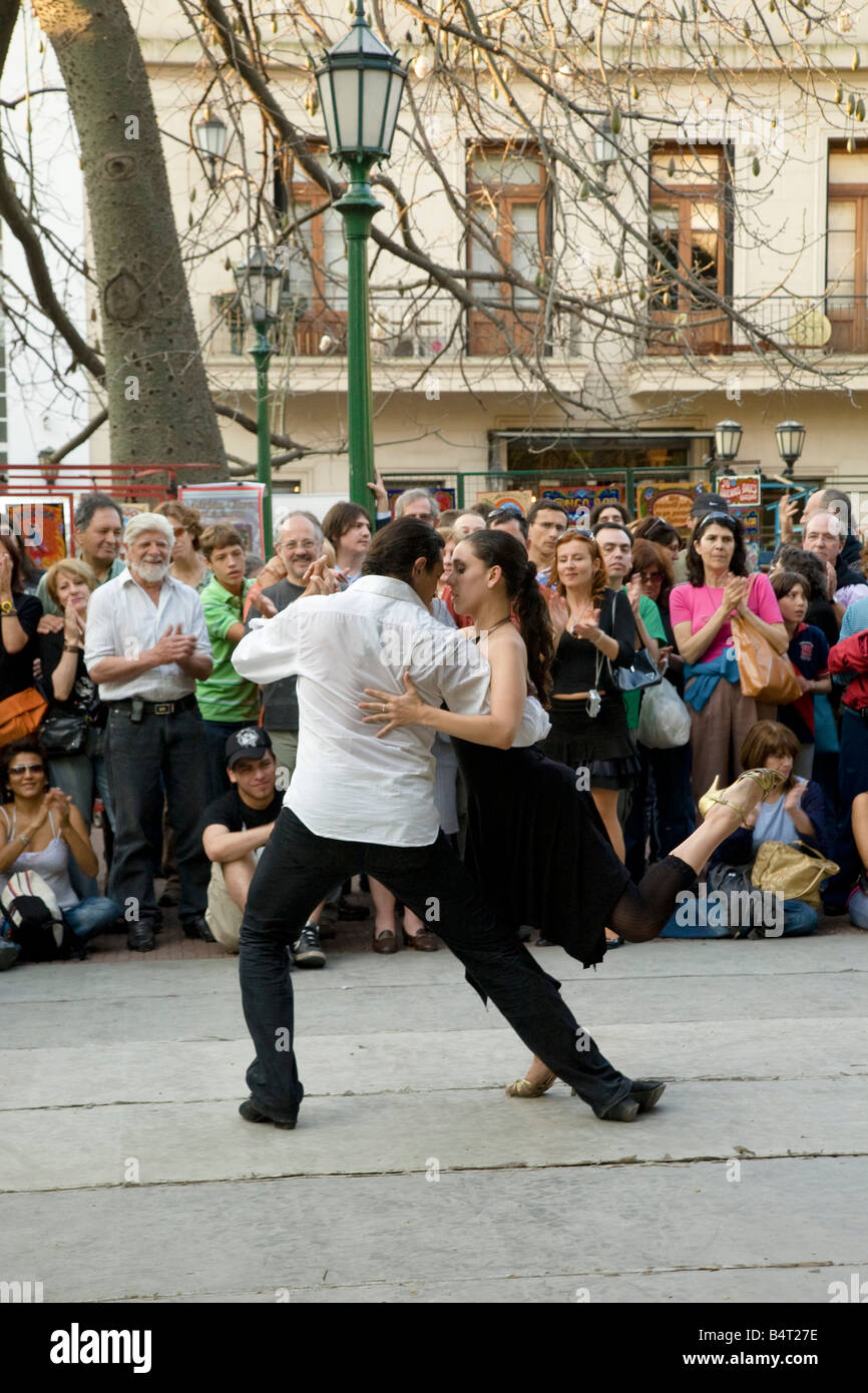 Tango dancers, San Telmo, Buenos Aires, Argentina Stock Photo - Alamy