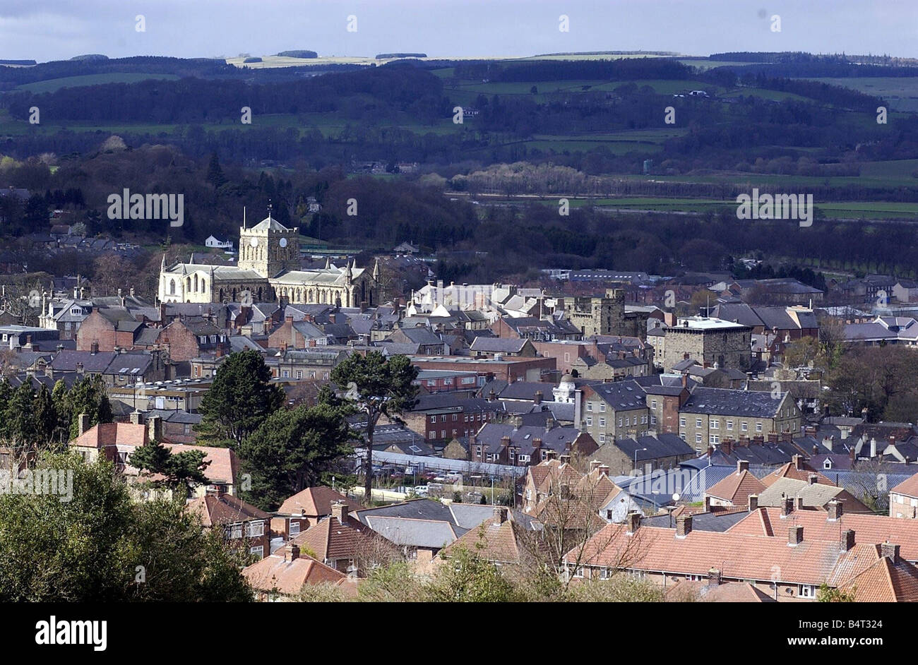 A panoramic view of Hexham Abbey and town Stock Photo - Alamy