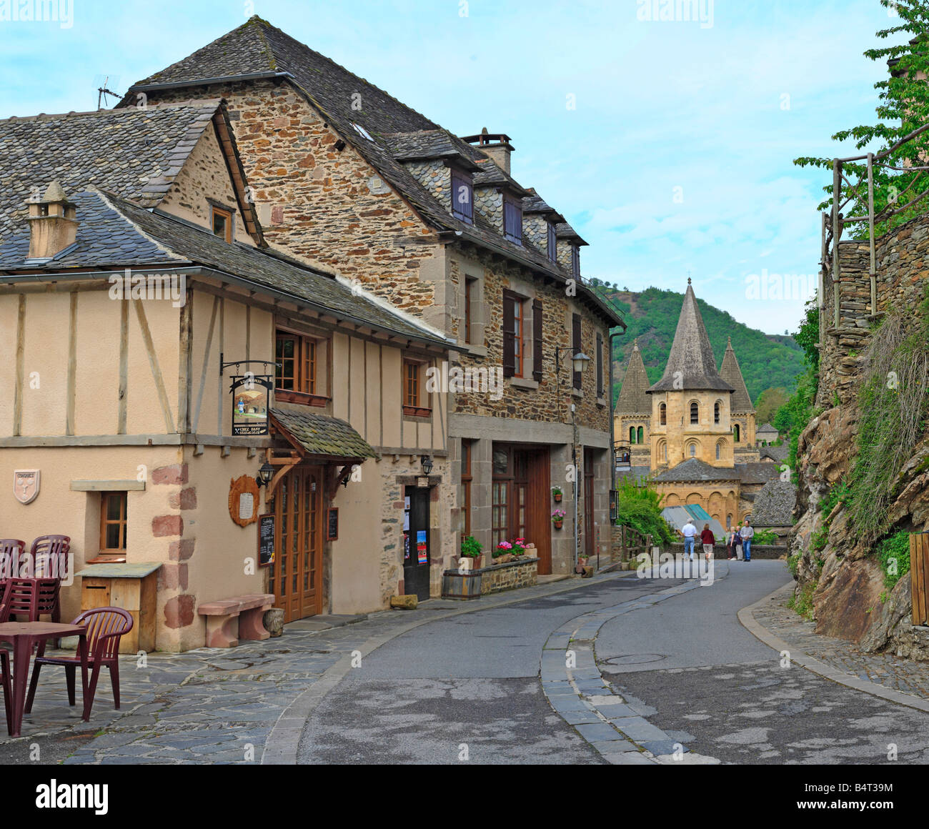 Conques, Averyon, Midi-Pyrenees, France Stock Photo - Alamy