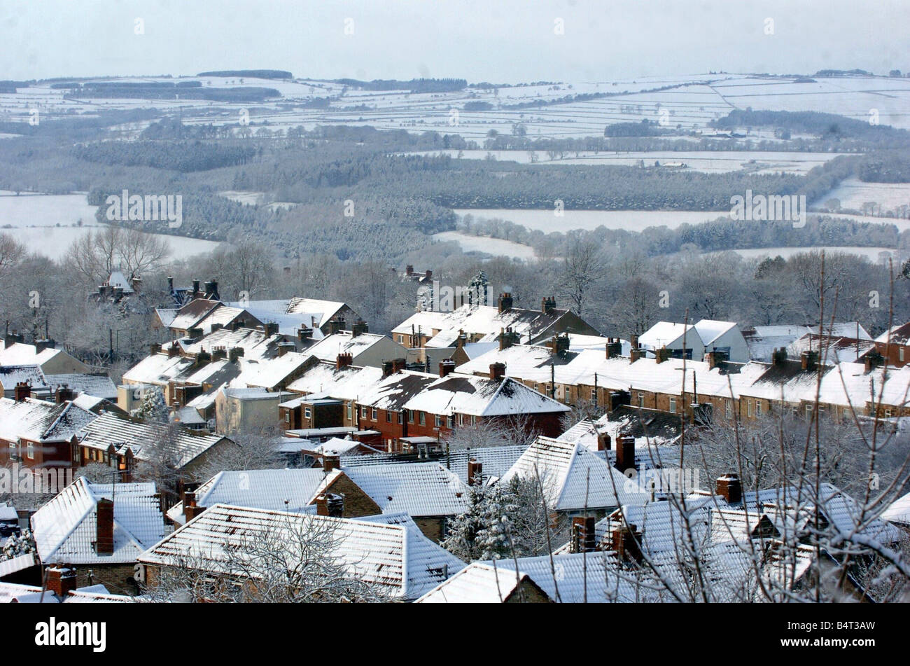 Snowy and icey weather scene looking over to Weardale from Consett ...