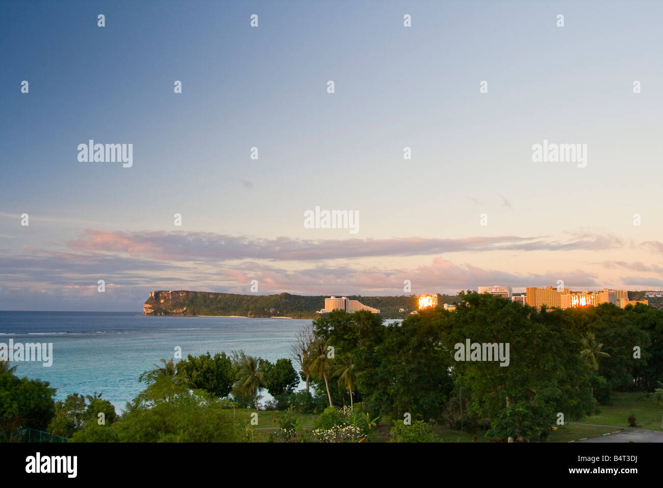 Two lovers point guam hi-res stock photography and images - Alamy
