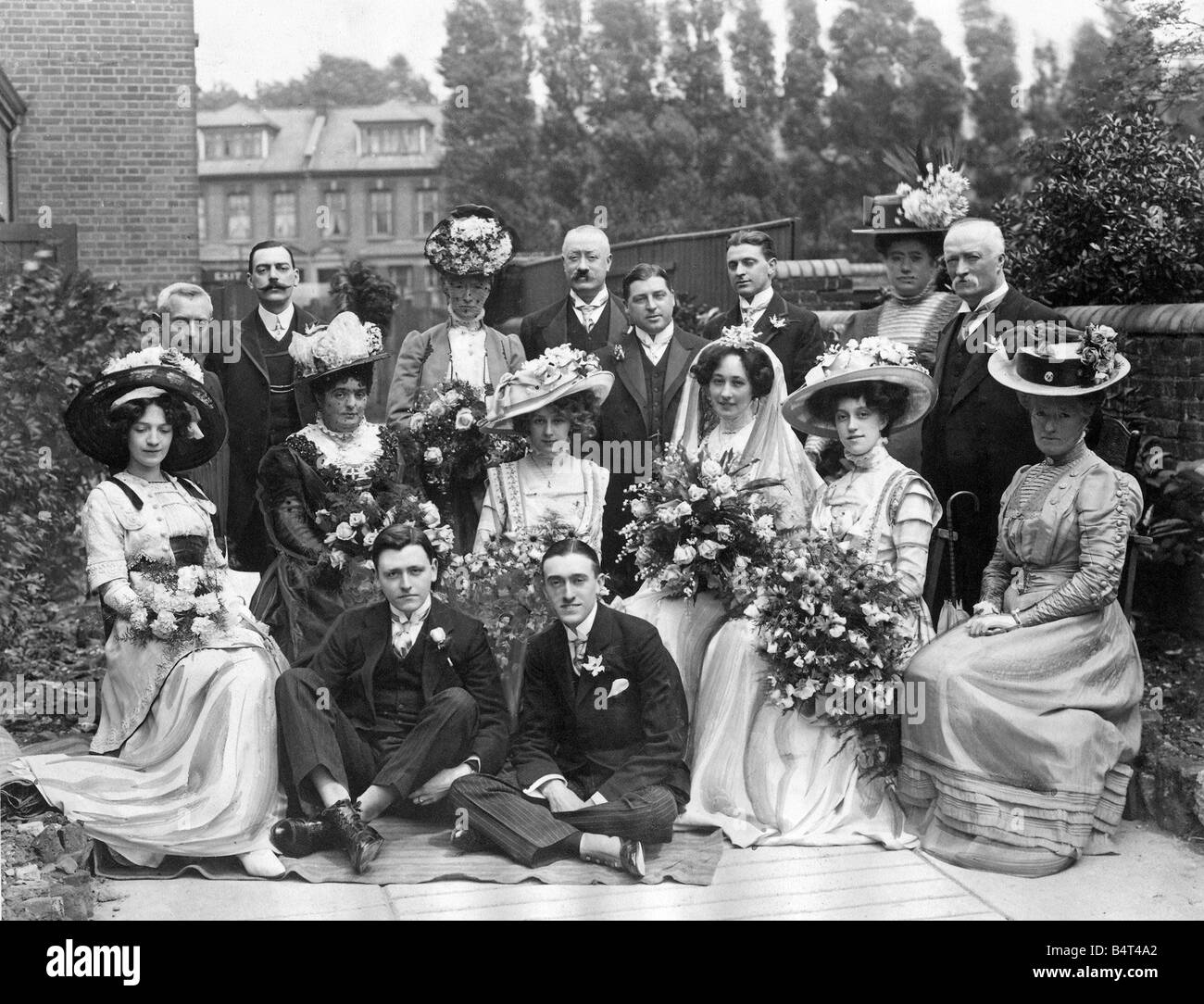 Edwardian family hi-res stock photography and images - Alamy