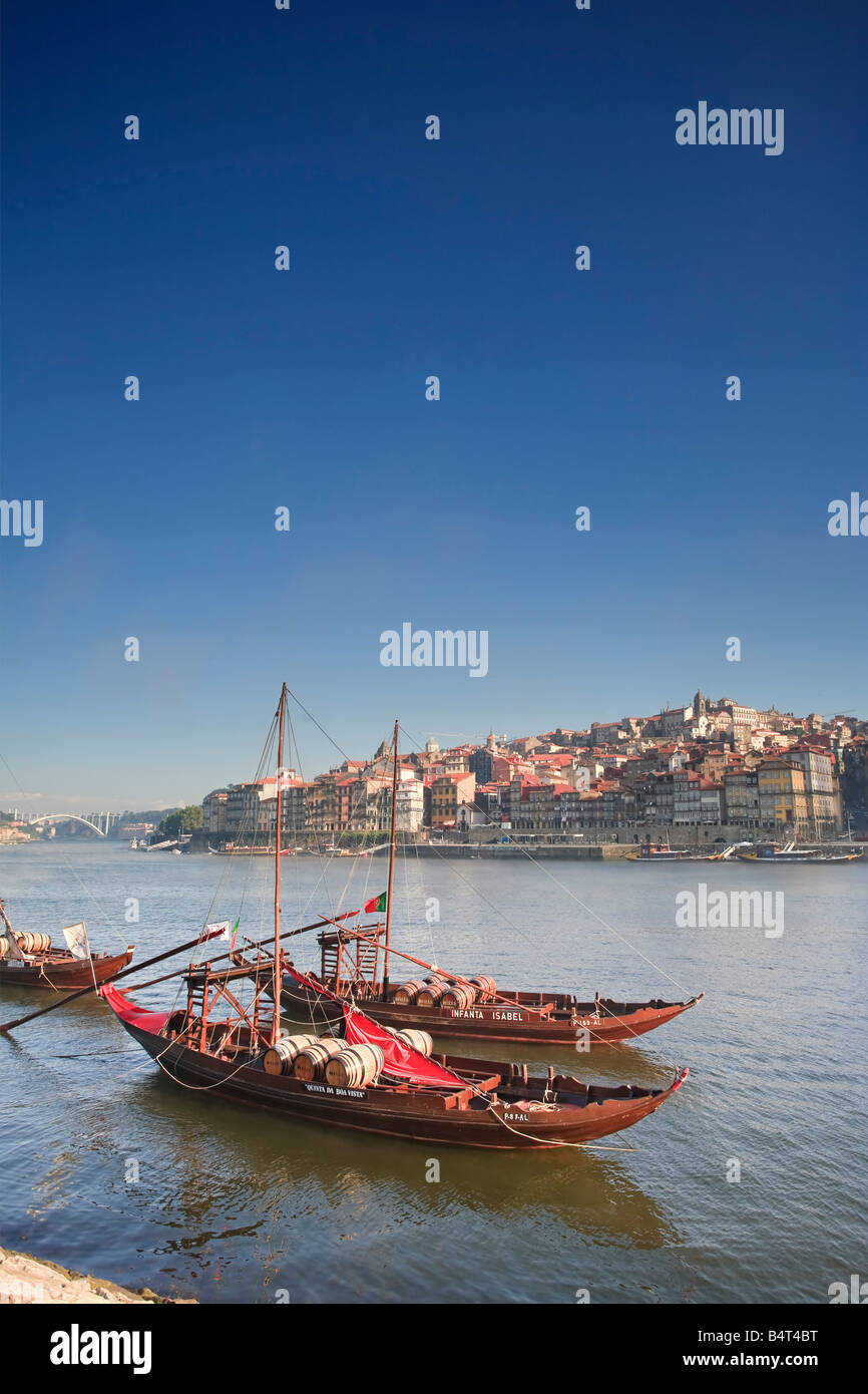 Porto Wine Carrying Barcos (Barges), River Douro and city skyline ...