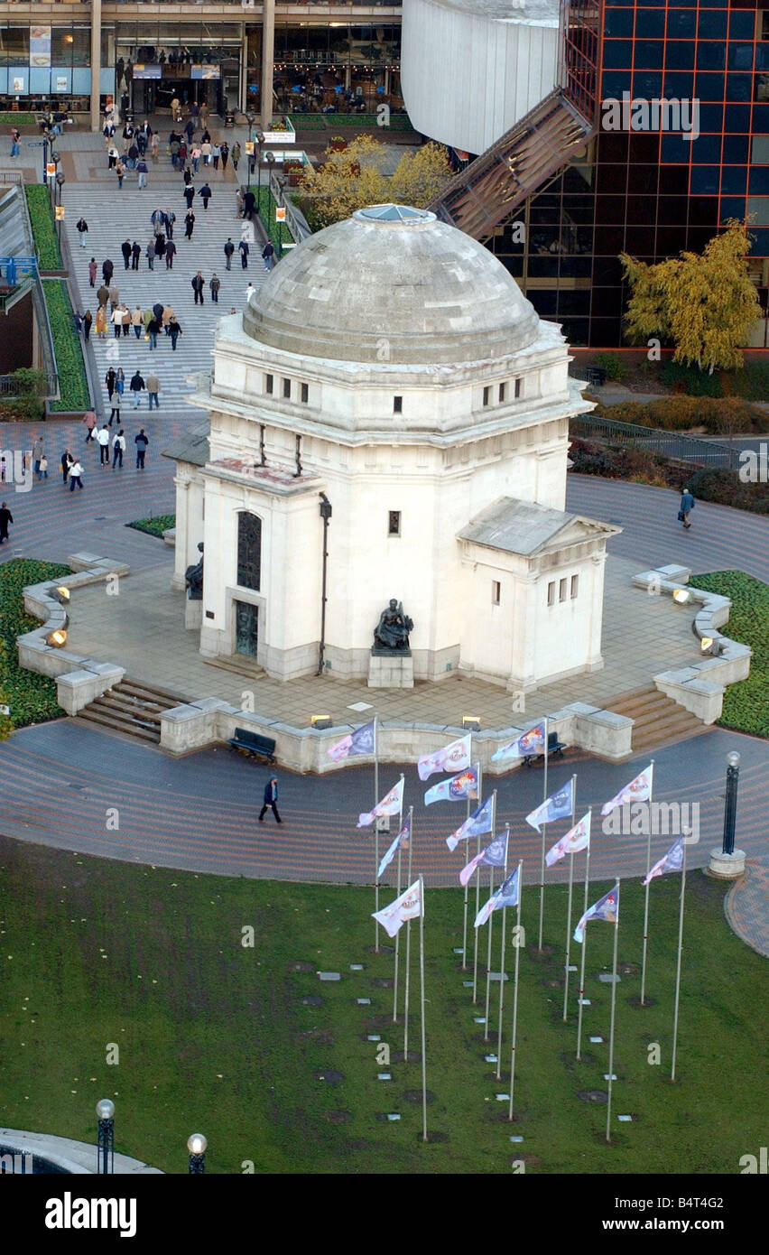 Hall of Memory across Centenary Square in Birmingham Stock Photo - Alamy