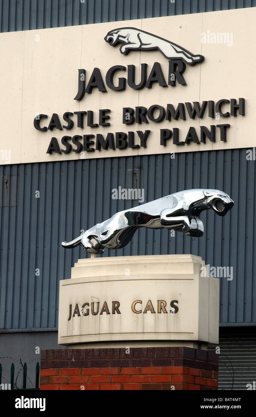 Jaguar cars plant castle bromwich hi-res stock photography and images ...