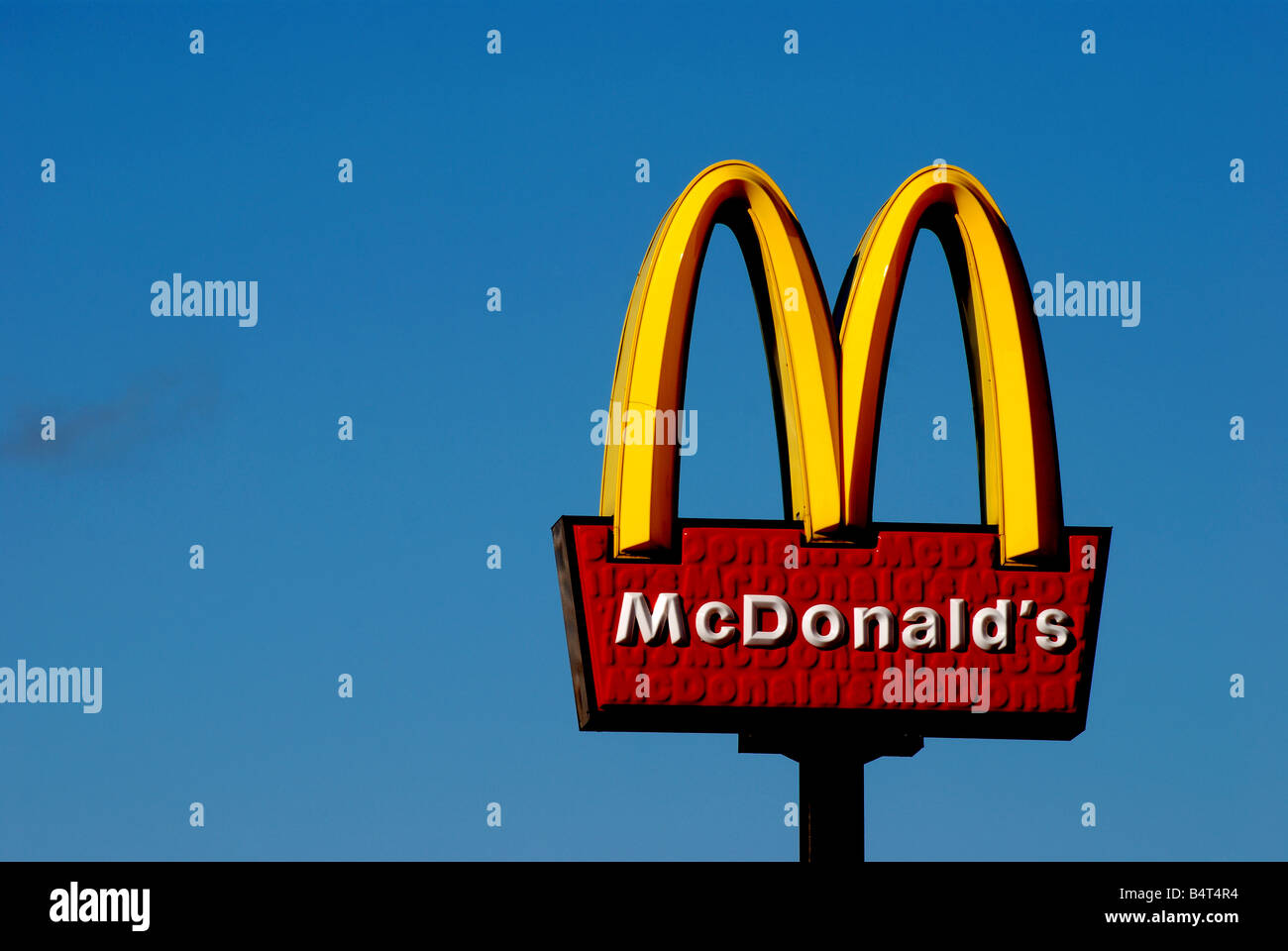 Mcdonalds mcdonald sign europe hi-res stock photography and images - Alamy