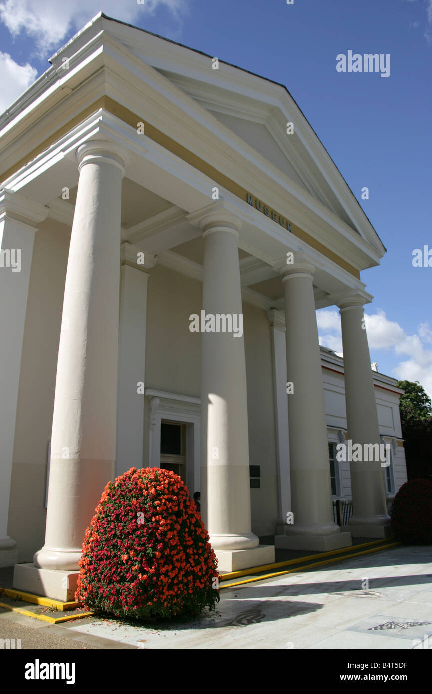 Leicester new walk museum hi-res stock photography and images - Alamy
