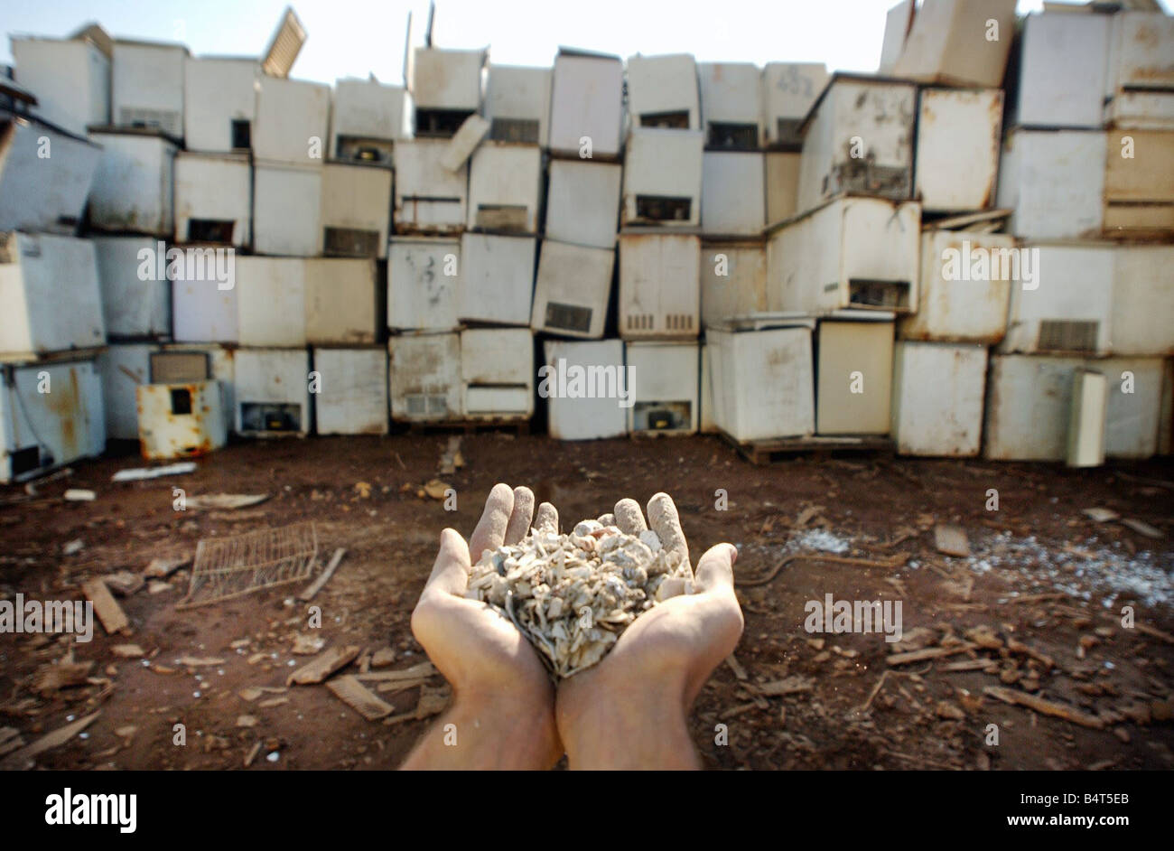 Sims recycling hi-res stock photography and images - Alamy