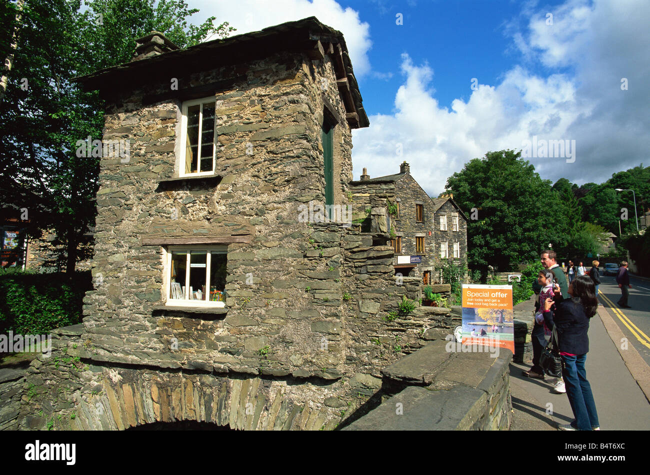 Ambleside bridge house hi-res stock photography and images - Alamy