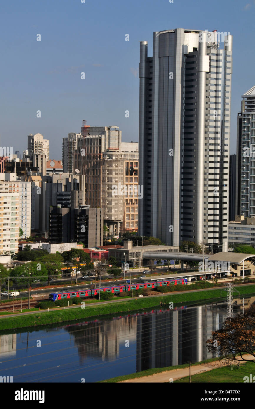 Marginal pinheiros hi-res stock photography and images - Alamy