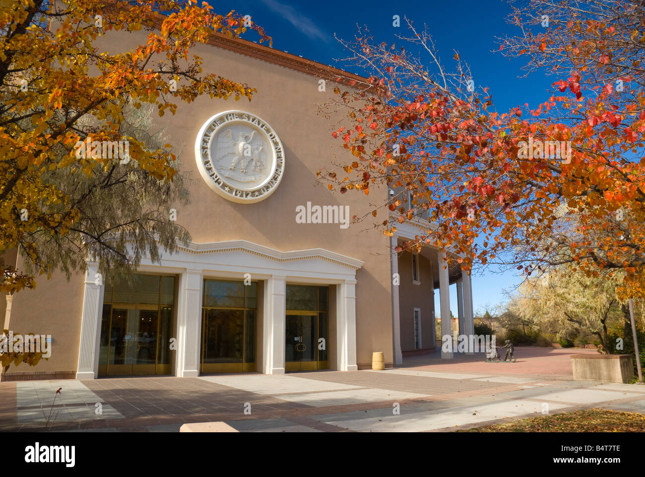 USA, New Mexico, Santa Fe, State Capitol Stock Photo - Alamy