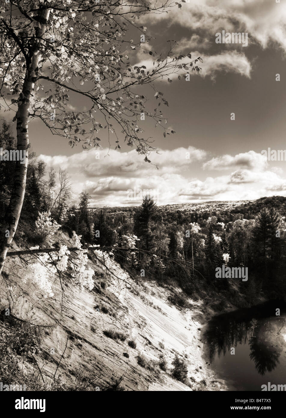 Beautiful grayscale soft landscape hi-res stock photography and images ...