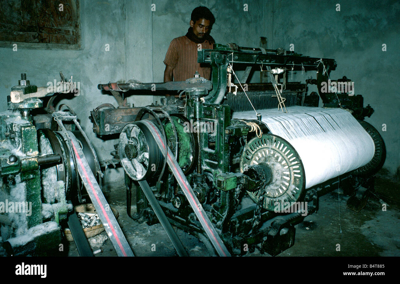 Weaving cotton hi-res stock photography and images - Alamy