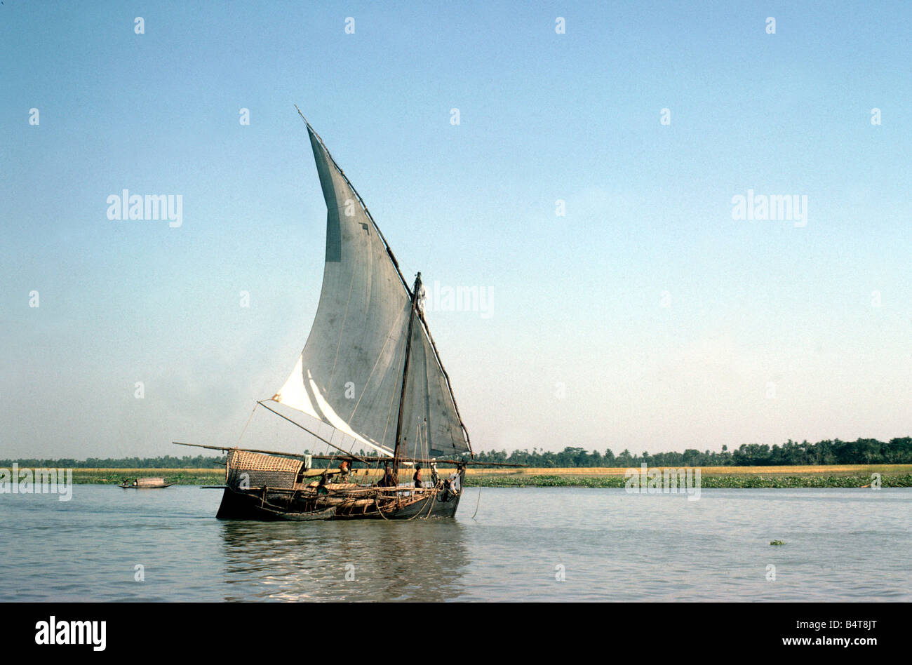 Sailing boat under full sail between Dhaka and Chandpur Port Bangladesh ...