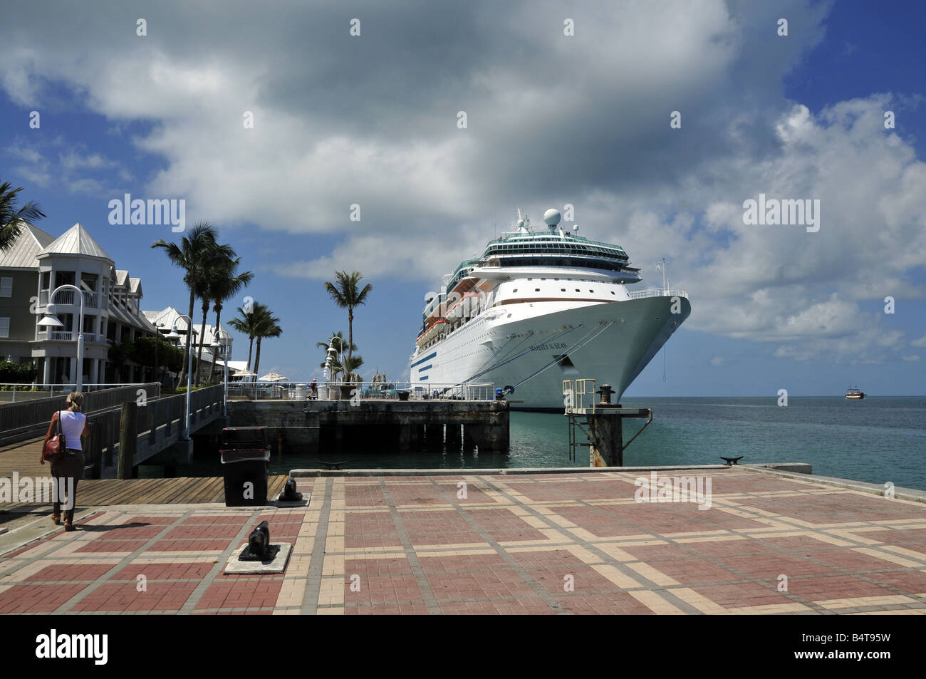 the arrival of an ocean liner at key west florida Stock Photo - Alamy