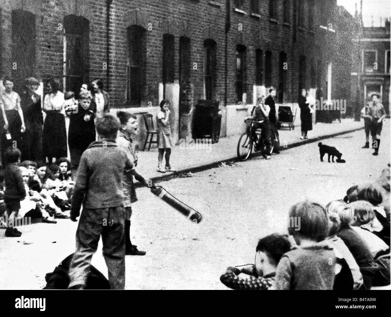 Children playing in the Scotswood area of Newcastle Stock Photo - Alamy