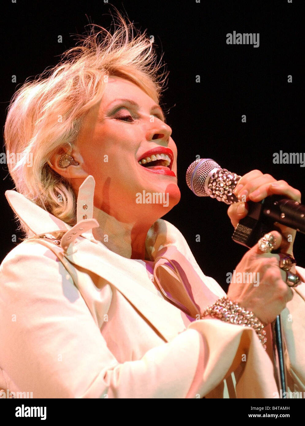 Debbie harry from blondie performing hi-res stock photography and images - Alamy