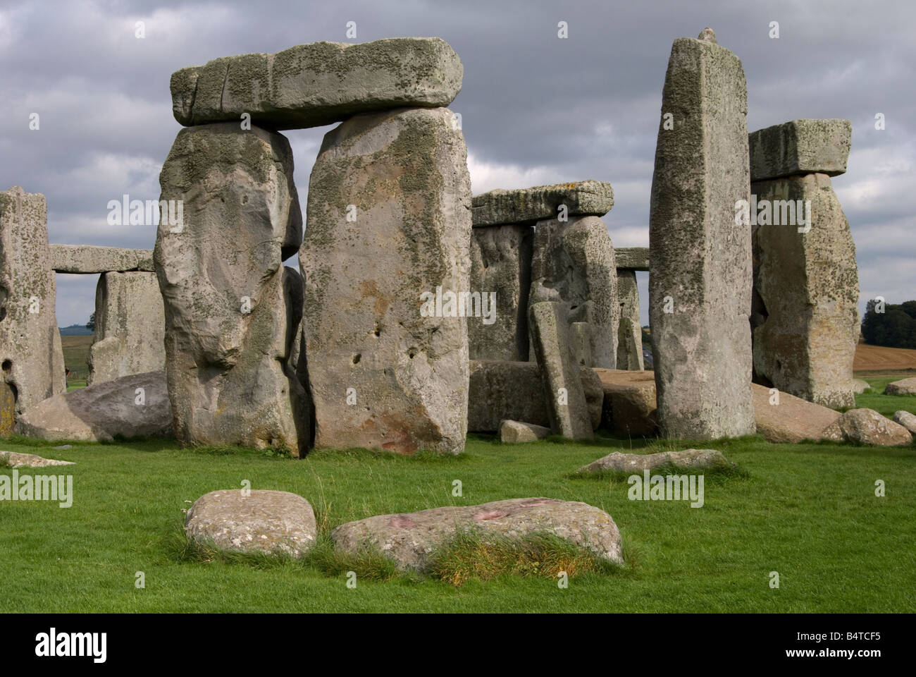 The megaliths at stonehenge hi-res stock photography and images - Alamy