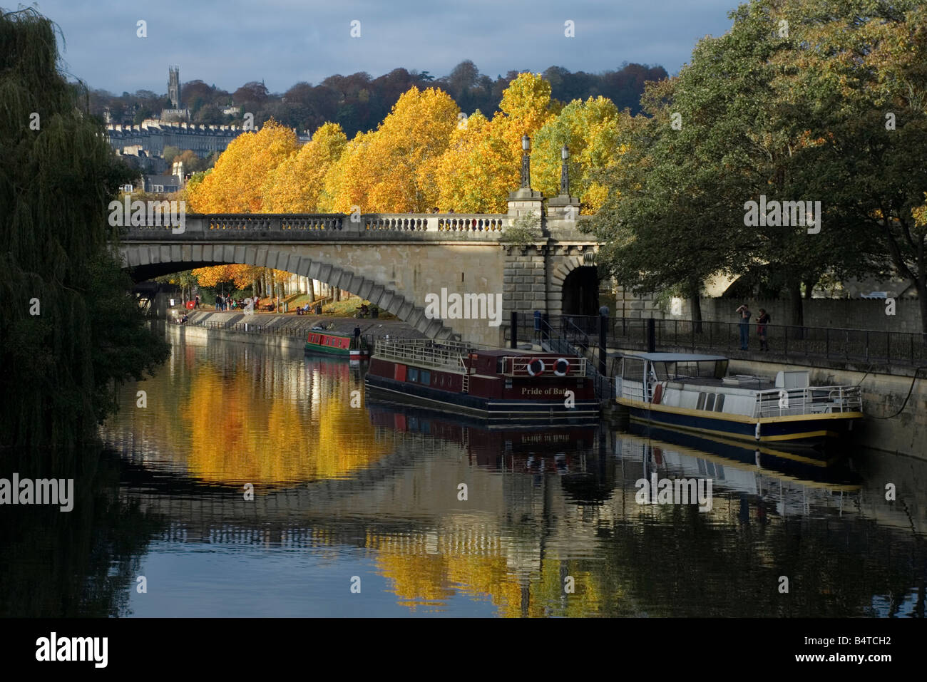 North parade bridge bath hi-res stock photography and images - Alamy