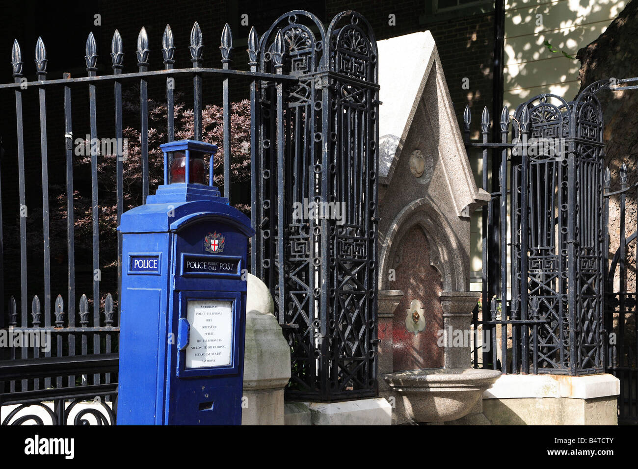 City of london police hi-res stock photography and images - Alamy
