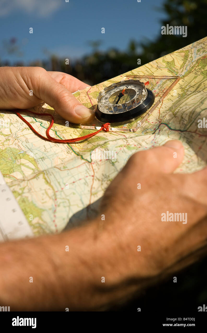 Hand bearing compass map hi-res stock photography and images - Alamy