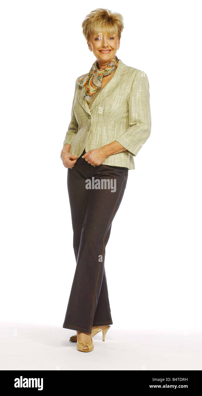 Mothers Day Fashion march 2006 model Christine Seven Days Magazine ...