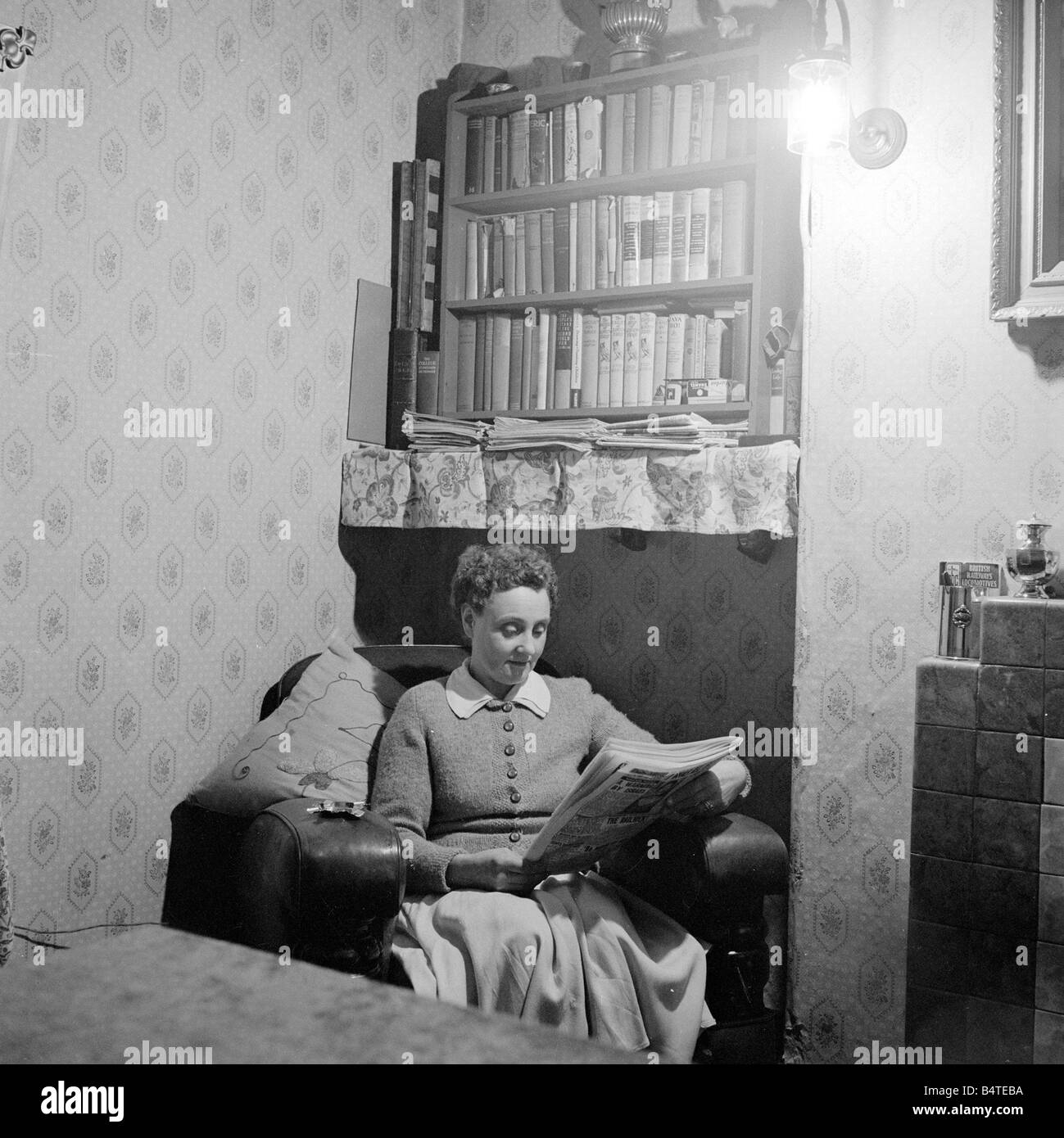 Mrs dorothy hi-res stock photography and images - Alamy