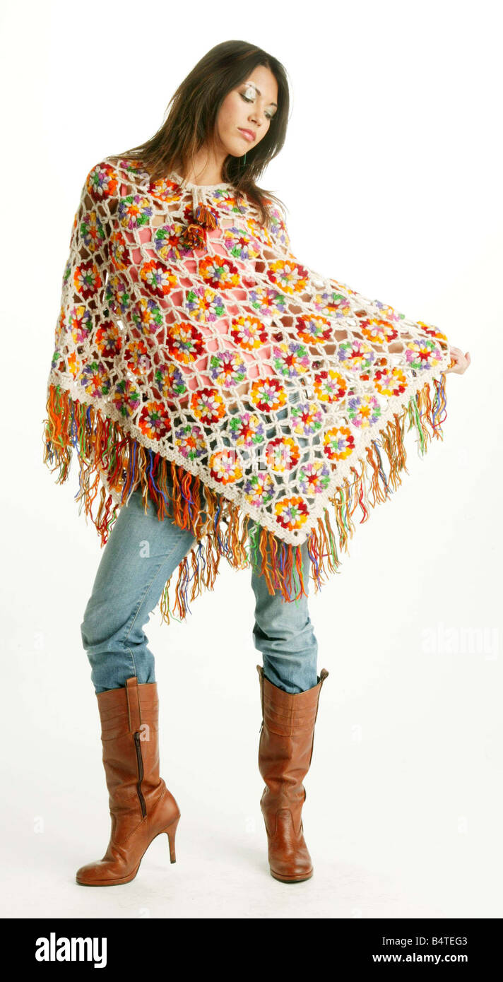 3Style Ponchos Poncho Womens Girls Fashion Feature Studio pix Stock ...
