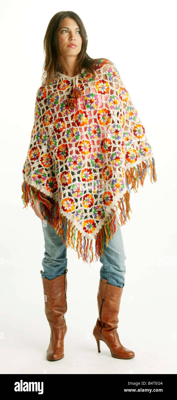 3Style Ponchos Poncho Womens Girls Fashion Feature Studio pix Stock ...