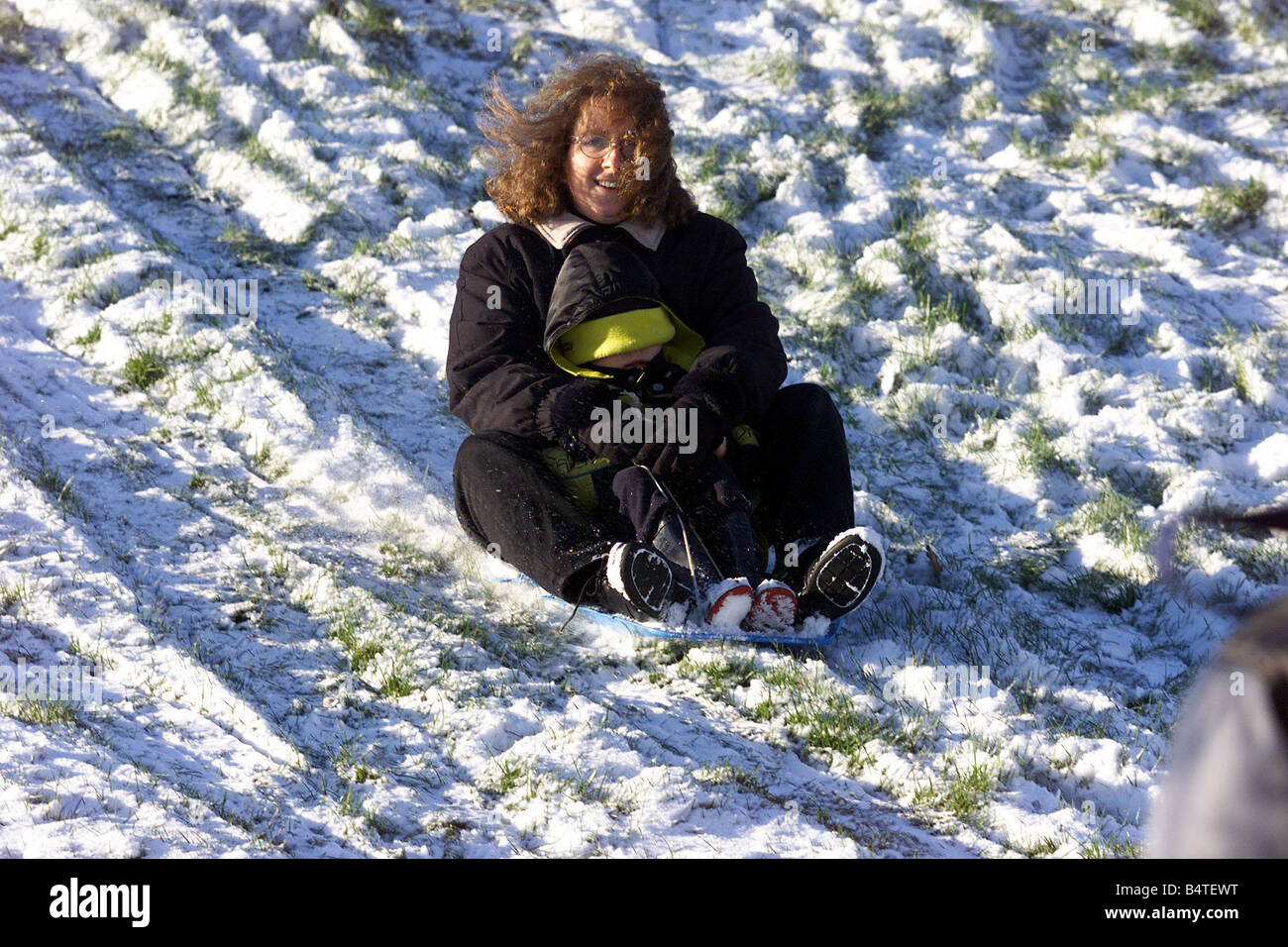 Weather Snow Dec 2000 SNOW SCENES IN WEALD PARK ESSEX PICTURE Stock ...