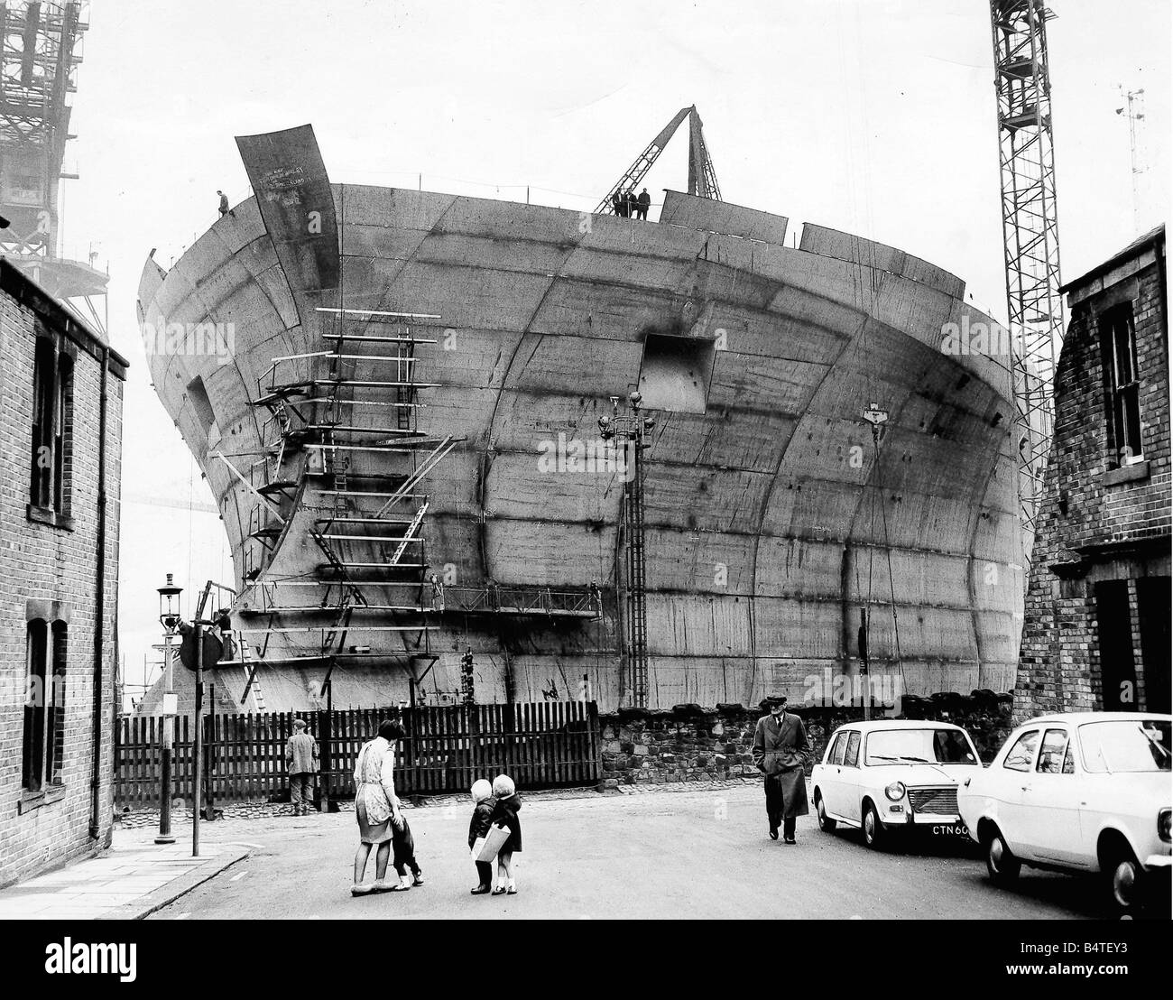 The Esso Northumbria supertanker being built at Swan Hunter shipyard ...