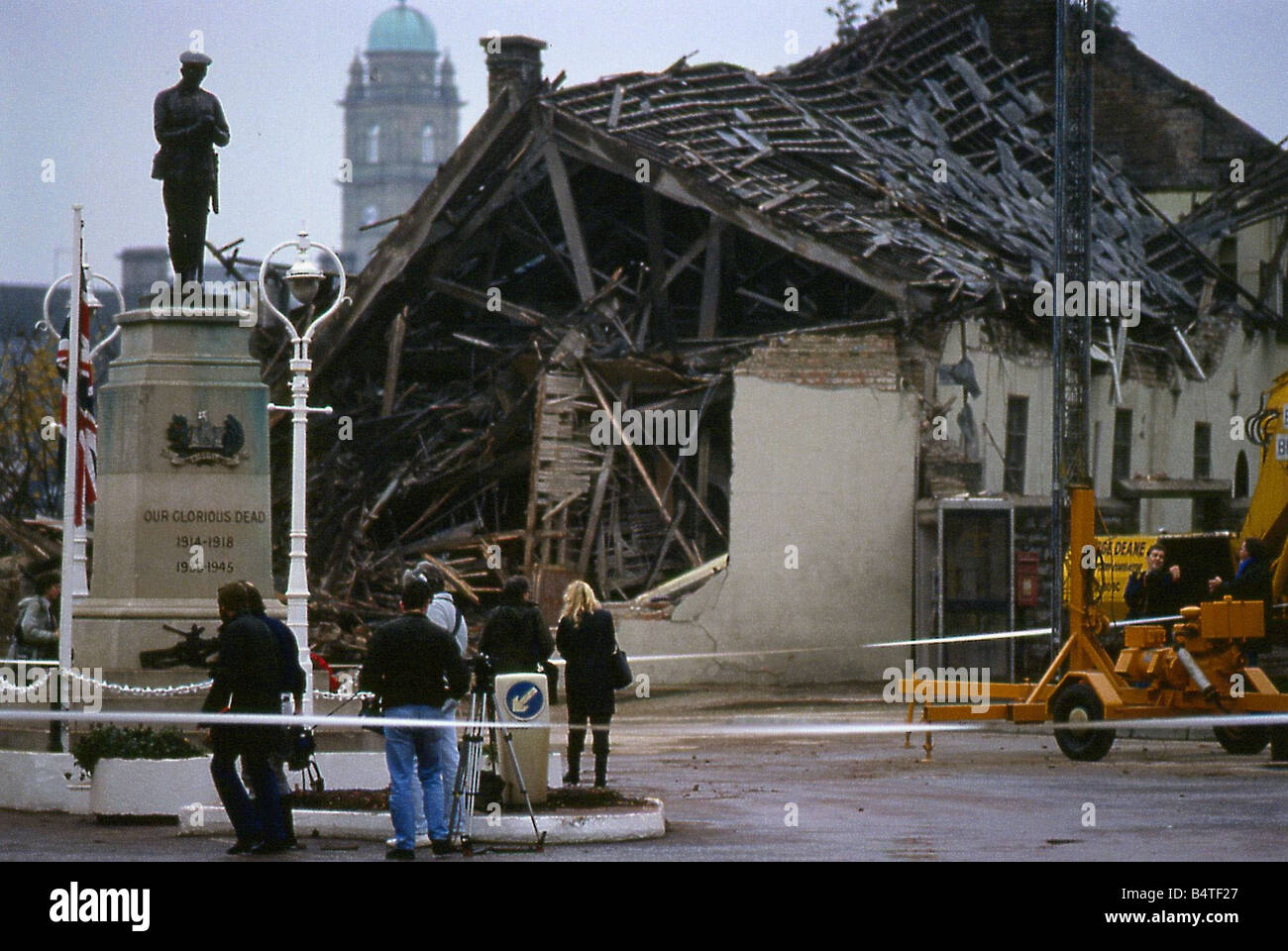 Enniskillen 1987 hi-res stock photography and images - Alamy