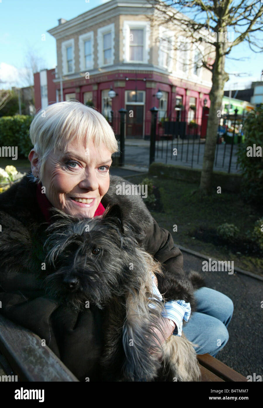 Wendy richards hi-res stock photography and images - Alamy